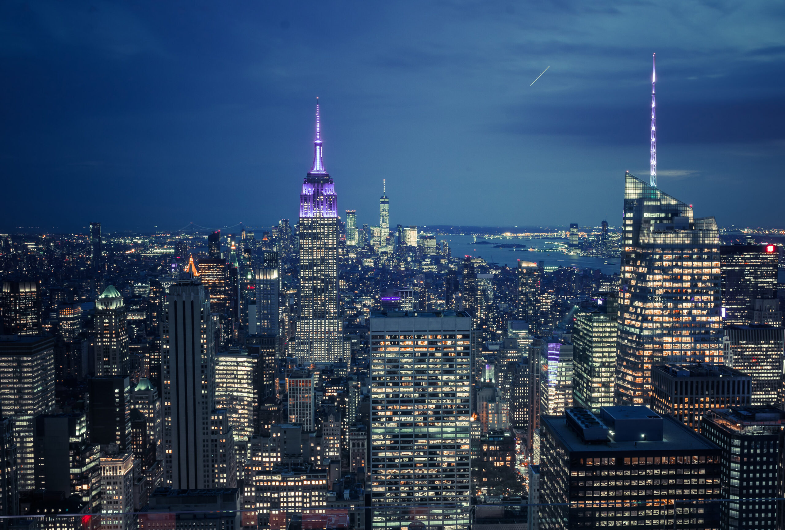 #1 Rooftop Bars Midtown, NY | ART Rooftops